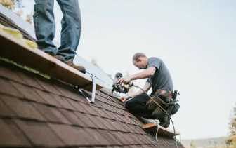 Arkansas Roofing Contractors - The Roofer's Helper